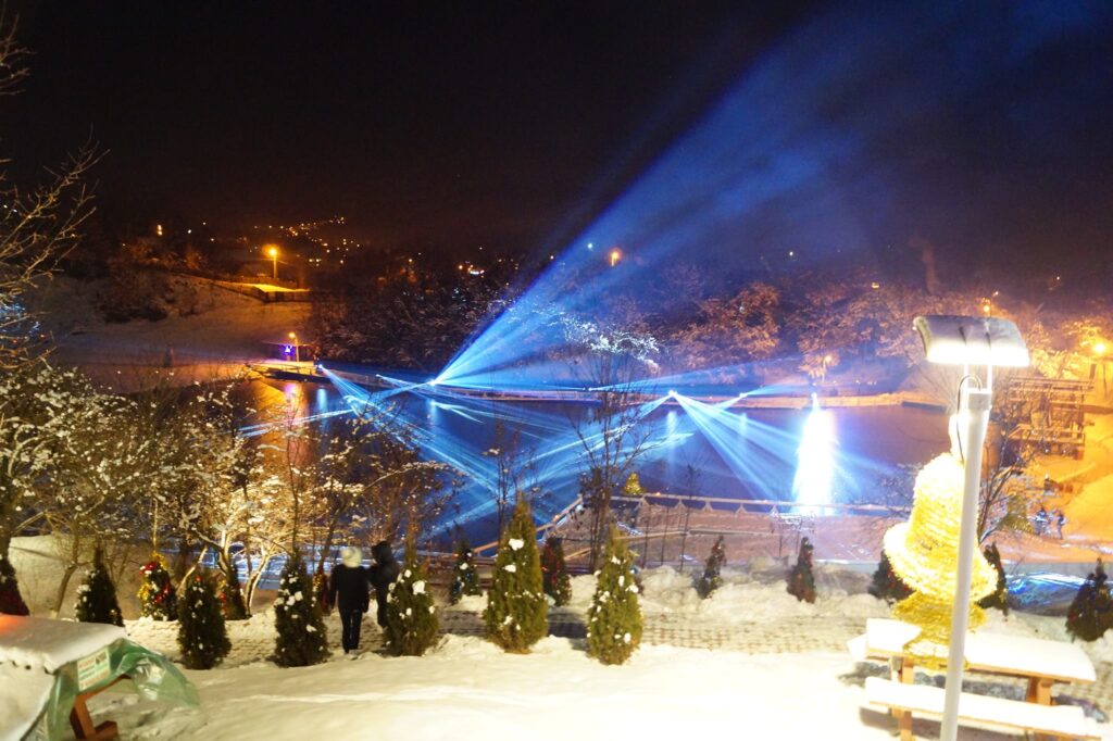 Restaurant Grota Miresei - Slănic - Ghidul HoReCa