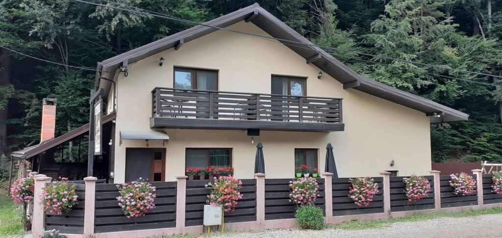 Casa Alpin - Slănic Moldova - Ghidul HoReCa