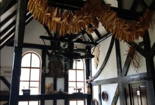 Restaurant Grota Miresei - Slănic - Ghidul HoReCa